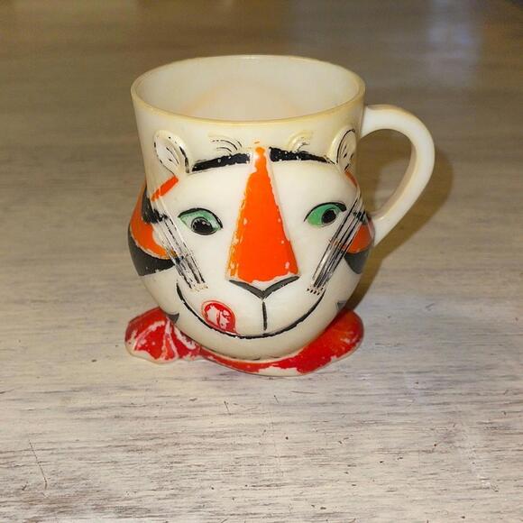 Other | Vintage Tony The Tiger Plastic Cup Mug | Poshmark